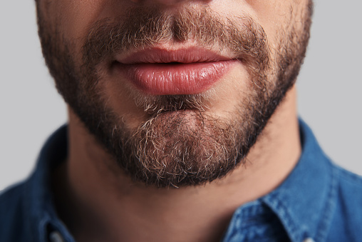 LIP CARE FOR MEN: BEST ROUTINE & PRODUCTS | Be Manly Theory